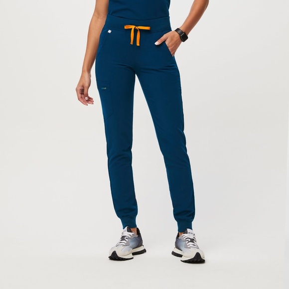Figs | Pants & Jumpsuits | Figs Deep Reef Zamora Jogger Scrub Pants ...